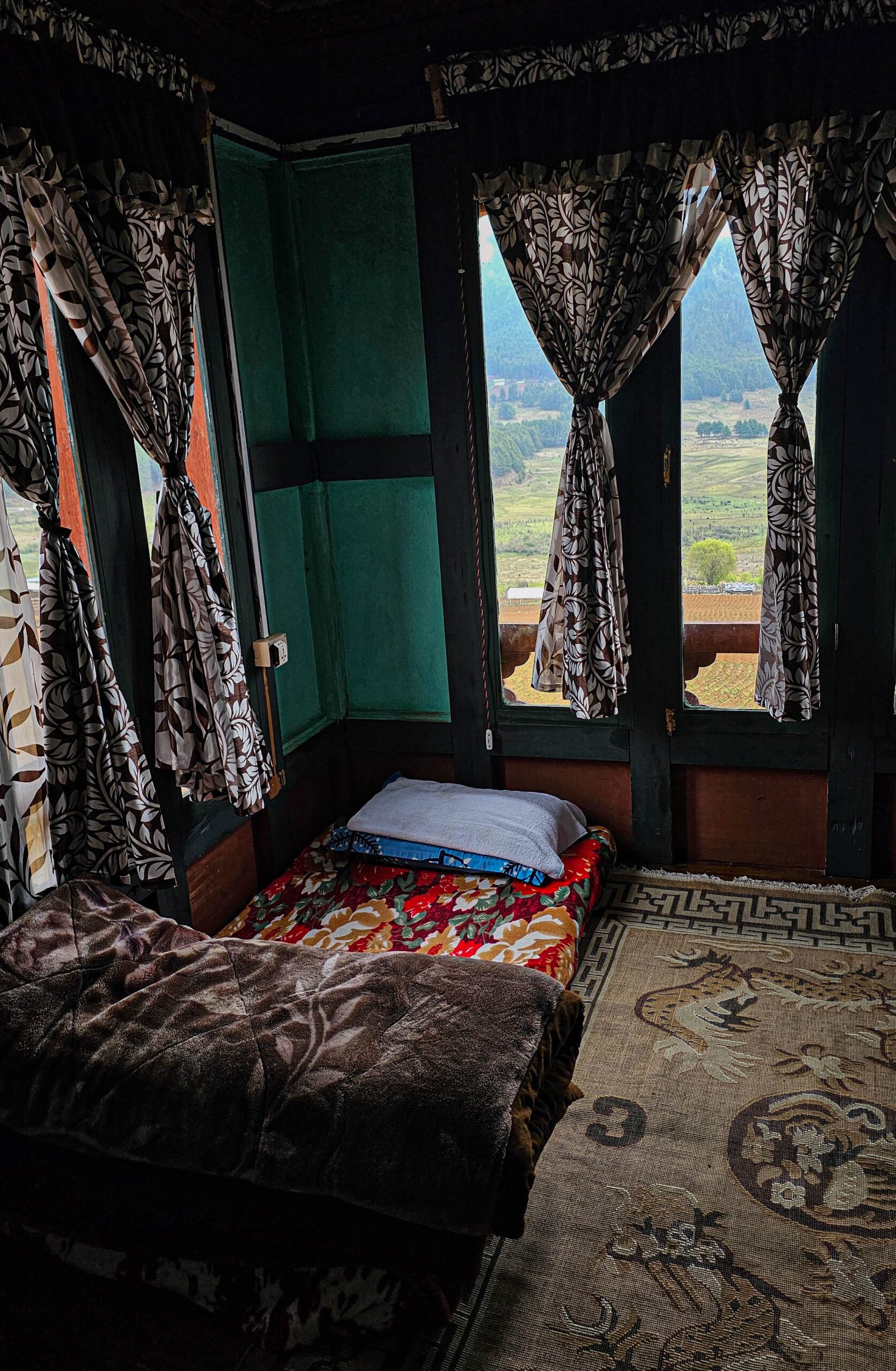Lhakpa Homestay in Phobjikha - Yee Getaway Yee Getaway